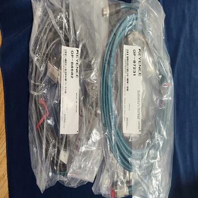 基恩士OP-88682   OP-87231连接线，全新原