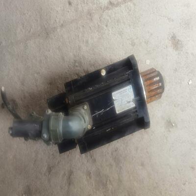 东伺服电机，TSB13202B-3NTA-1，，有