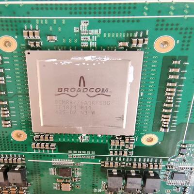 [德峰]博通BCM88776A1KFSBG 钢面芯片 带板