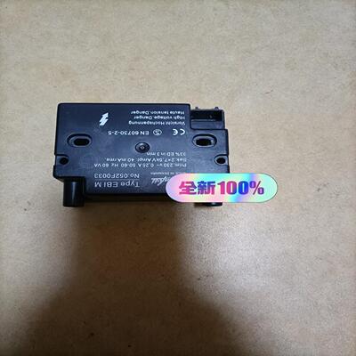 052F0033 2x7.5KV老款变压器全新 有需要的