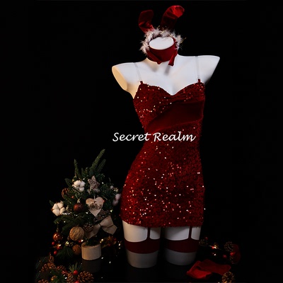 秘境跨年战袍纯欲兔女郎抹胸制服