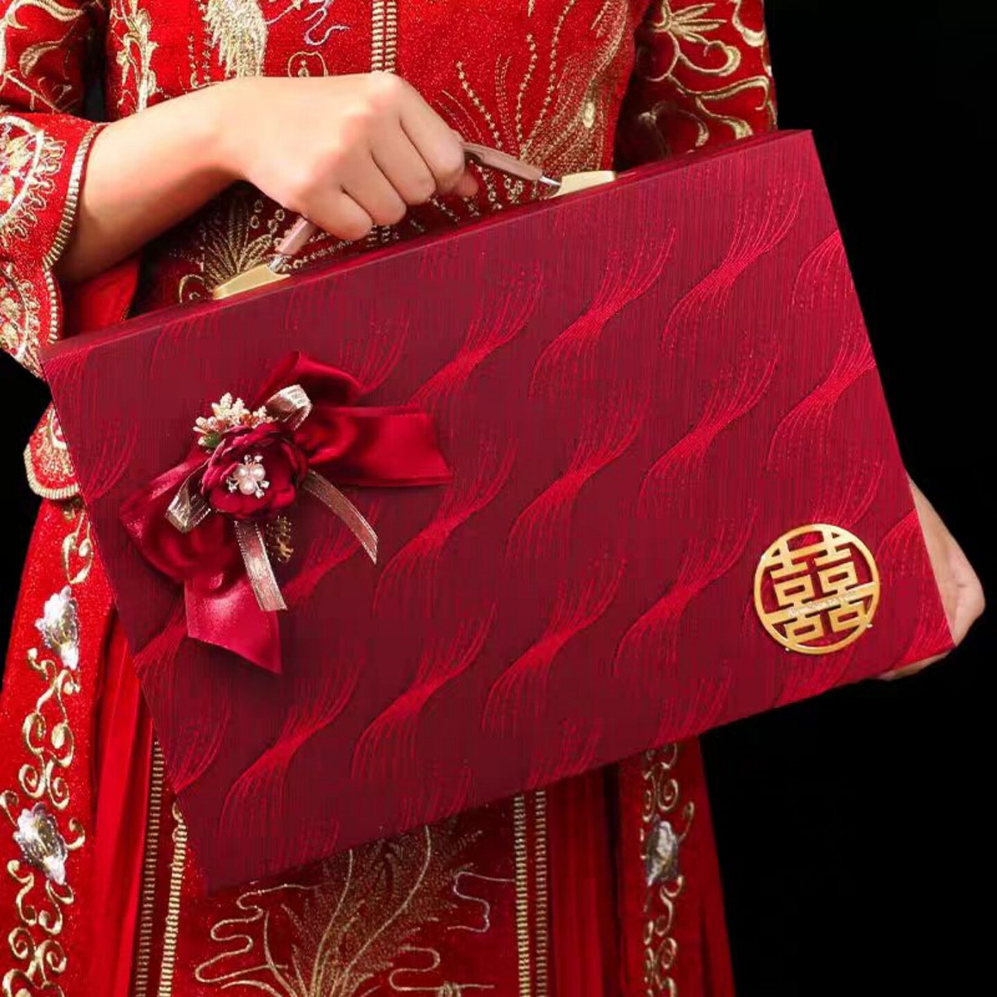 彩礼现金礼盒高档订婚钱盒20万30万10万结婚提亲聘金礼金箱子8万8