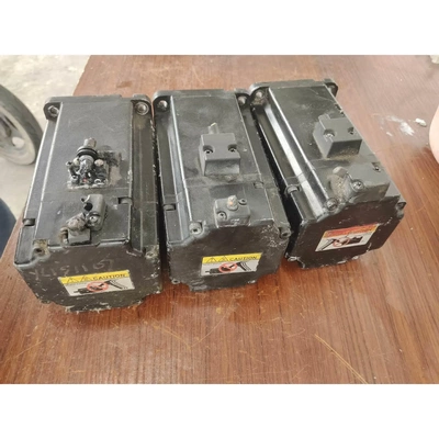 非标价包邮 施耐德伺服电机 型号BCH0802O12A1C设备剪线议价