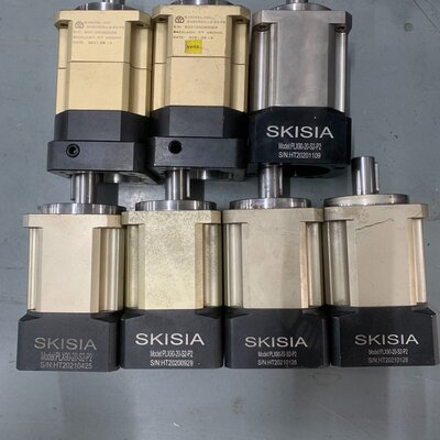 议价SKISIA减速机PLX90-20-S2-PPLX90-10-S2-PPLX90-30-S2-P
