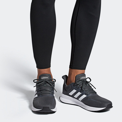 2020年春季系带休闲鞋Adidas