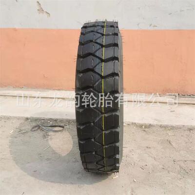 9.00R20LT块花小轻卡箱货车钢丝轮胎900R20全钢丝子午线轮胎