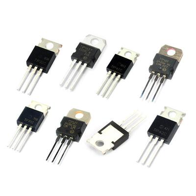 SS220 SMA 贴片SS2200 2A 200V DO-214AC 肖特基二极管
