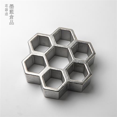 墨蓝色的花器特大七宝插花器 日式花道插花树枝固定器不锈钢剑山