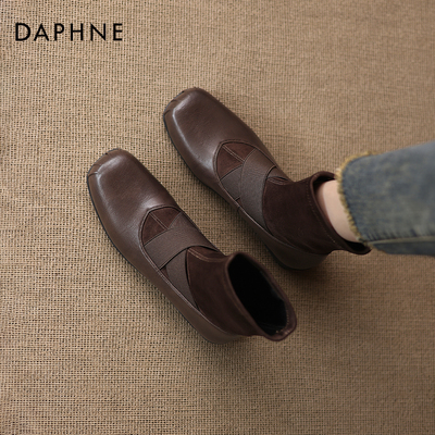 达芙妮棕色弹力短靴女2025新款