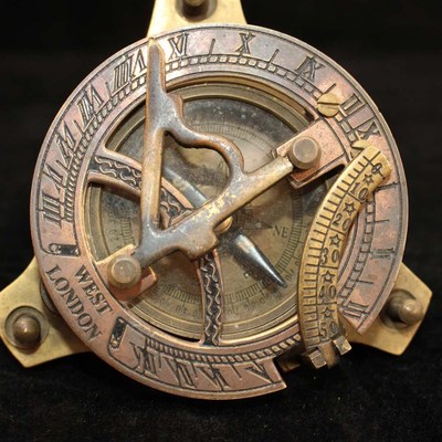 极速仿古纯铜指南针中世纪指南针日晷罗盘K复古铜指南针摆件古玩