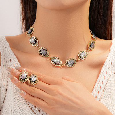 中古椭圆树脂项链耳环套装轻奢