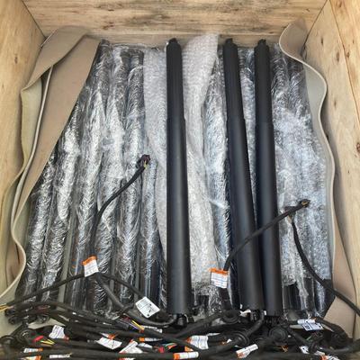 议价18款QX50尾门撑杆电动撑杆