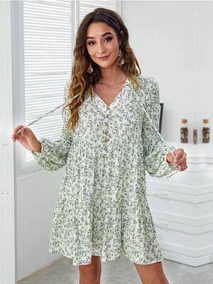 Floral Casual Loose Ladies Dress碎花单排扣休闲宽松女士连衣裙