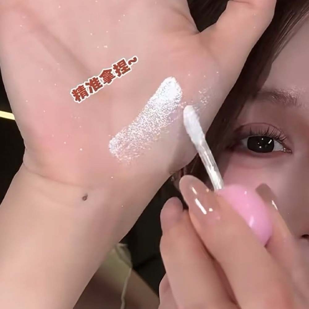 赵露思推荐正品璀璨星光高光液高光修容一体盘自然哑光清透不脱妆