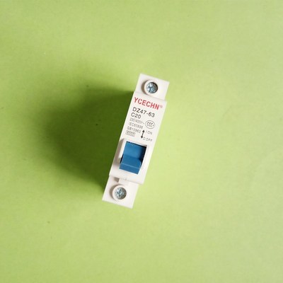 正品电闸空气开关1P20A 单匹单线断路器空开C20 家用分支电闸DZ47
