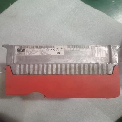 议价SEW MOVITRAC 31C022-503-4-00  包功能  实物拍摄