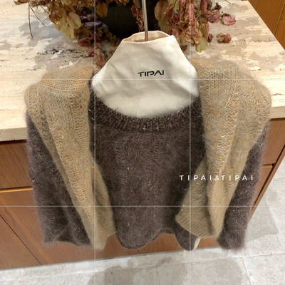 TIPAI-闪光线下微微细闪氛围感拉满～针织衫6025lb