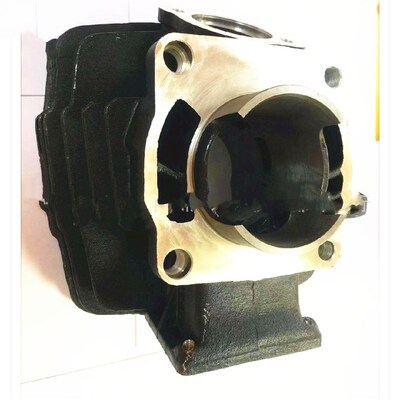 摩托车配件e,DT125DT175中缸,活塞,活塞环,套缸