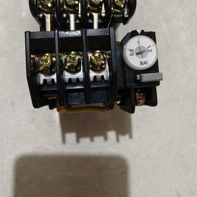 接触器SRCa3931-02/XSRC3631-02/X 3a1b 200MV+TR-0(0.8-1-1.2)