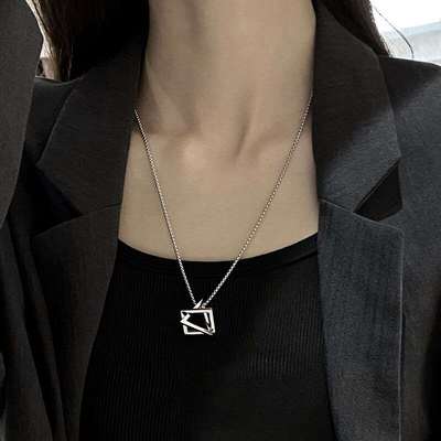 极速Mens tendy geompetric space titanium steel necklace wom
