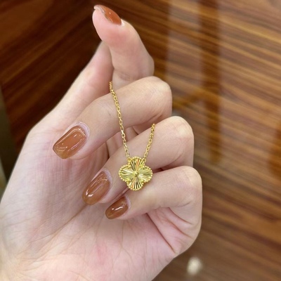 四叶草项链2025新款爆款