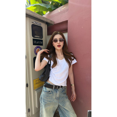 老钱风v领短袖t恤女新款修身