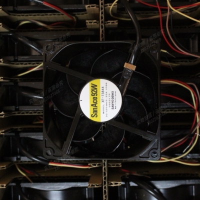 XF-73844全新三洋 9225 12V 0.22A IP68防水风扇 金属外壳PWM功能