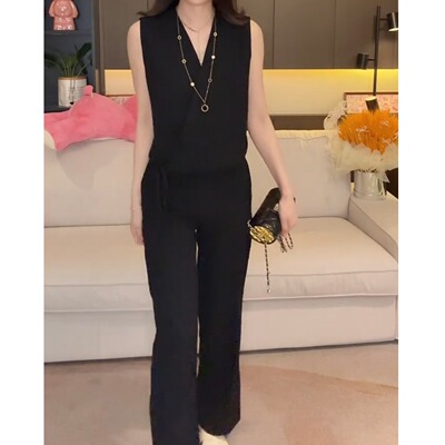NZ-3060夏款时尚V领马甲洋气减龄高腰松紧腰长裤黑色显瘦两件套