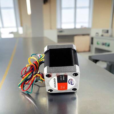 42H2P4812A4 步进电机42BYGH48通用1.2A静转矩0.45nm 42电机套装