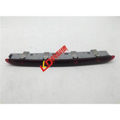 适用奔驰W164高位刹车灯ML300行李箱ML350后尾盖制动信号灯ML280