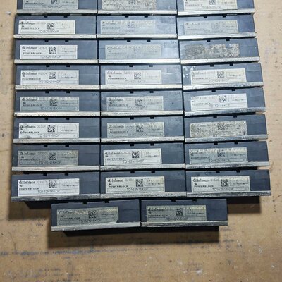 可维修TD162N16KOF TD162N16KOF有26个，议价