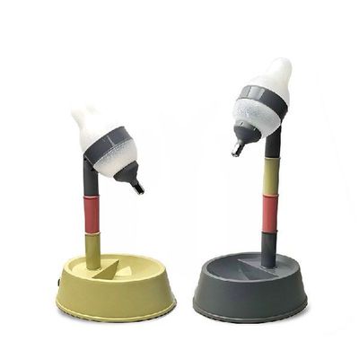 The New Dog Waterer Can Adjust The Height of Pets and The