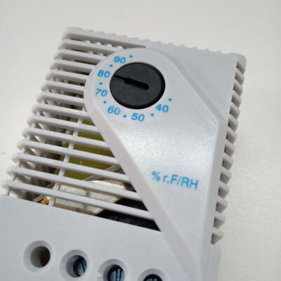 ZYSENSOR机械式湿度控制器/湿度开关MFR012 35-95%