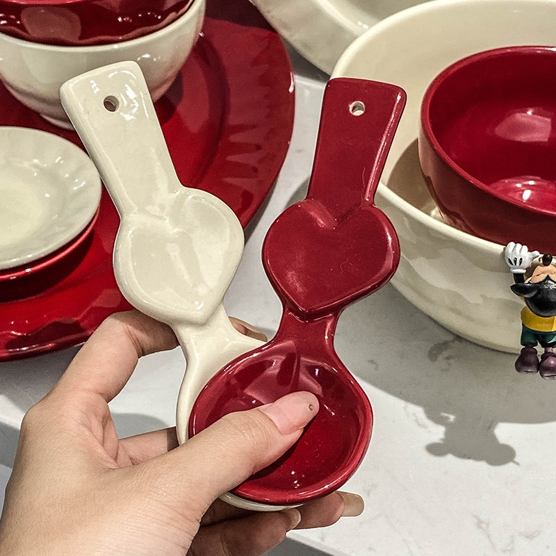 奶油风碗碟套装家用碗筷盘子碗具组合高级感小众T吃饭碗餐具套装