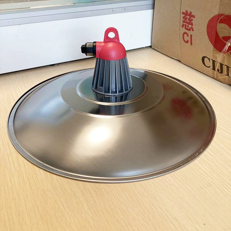寸防水聚光畜牧养殖保温灯罩仔猪育雏兽用保温取暖灯盘