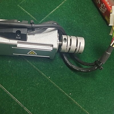 A6伺服电机 MSMF012L1V2M。100W电机 型