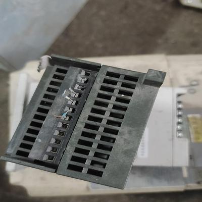 74930-0AA01  头硬拉拉断了 底部壳破（憨憨电子）