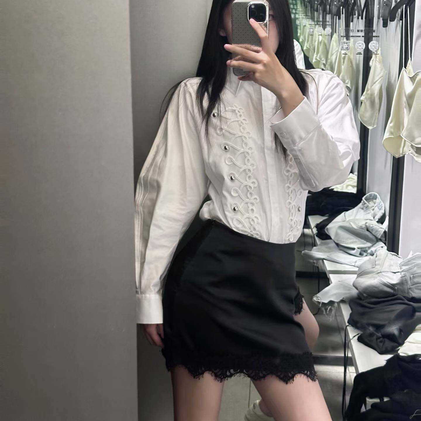 宫廷风白色长袖衬衫女木耳边刺绣百搭时尚通勤上衣62386