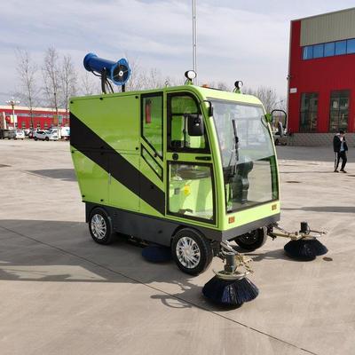 鲁鸿车间电动扫地车多用途驾驶室清扫车商场马路扫路车