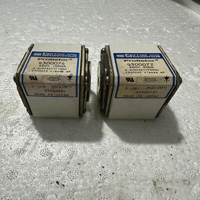 罗兰S300074，Q300072快速熔断器，货（憨憨电子）