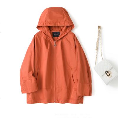 柯罗芭春秋专柜同款宽松版型连帽蝙蝠袖短款风衣  SW1161 ￥4590