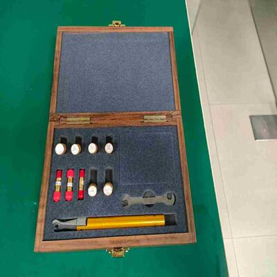 售 准新套装keysight85052D议价