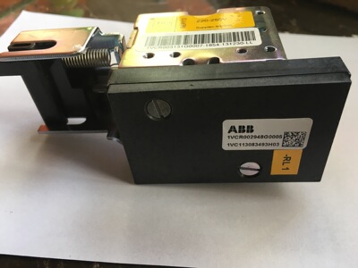 1VCR003131G0007合闸闭锁电磁铁RL1 220VDC/AC RL1 VD4闭锁电磁铁