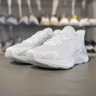 李宁正品新款越影女子网面透气低帮耐磨缓震保护跑鞋ARHV022-3