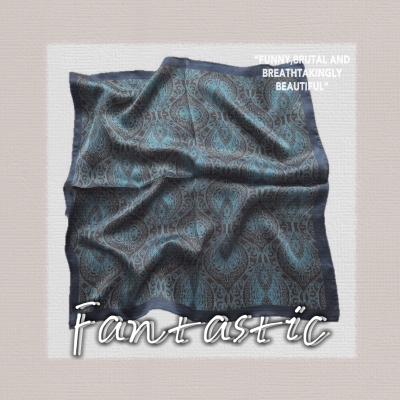 宝石绿气质图腾真丝丝巾女春季时尚53cm小方巾百搭护颈围脖小领巾