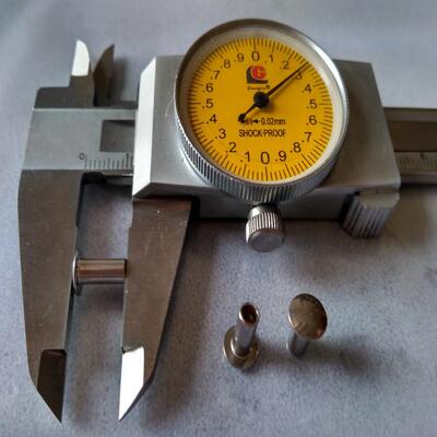 304不锈钢扁圆头半空心铆钉GB873M55*12