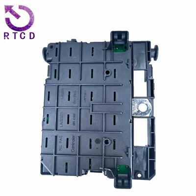 保险丝盒6500Y1 9657608580适用标致206307406807雪铁龙C2C3C5C8