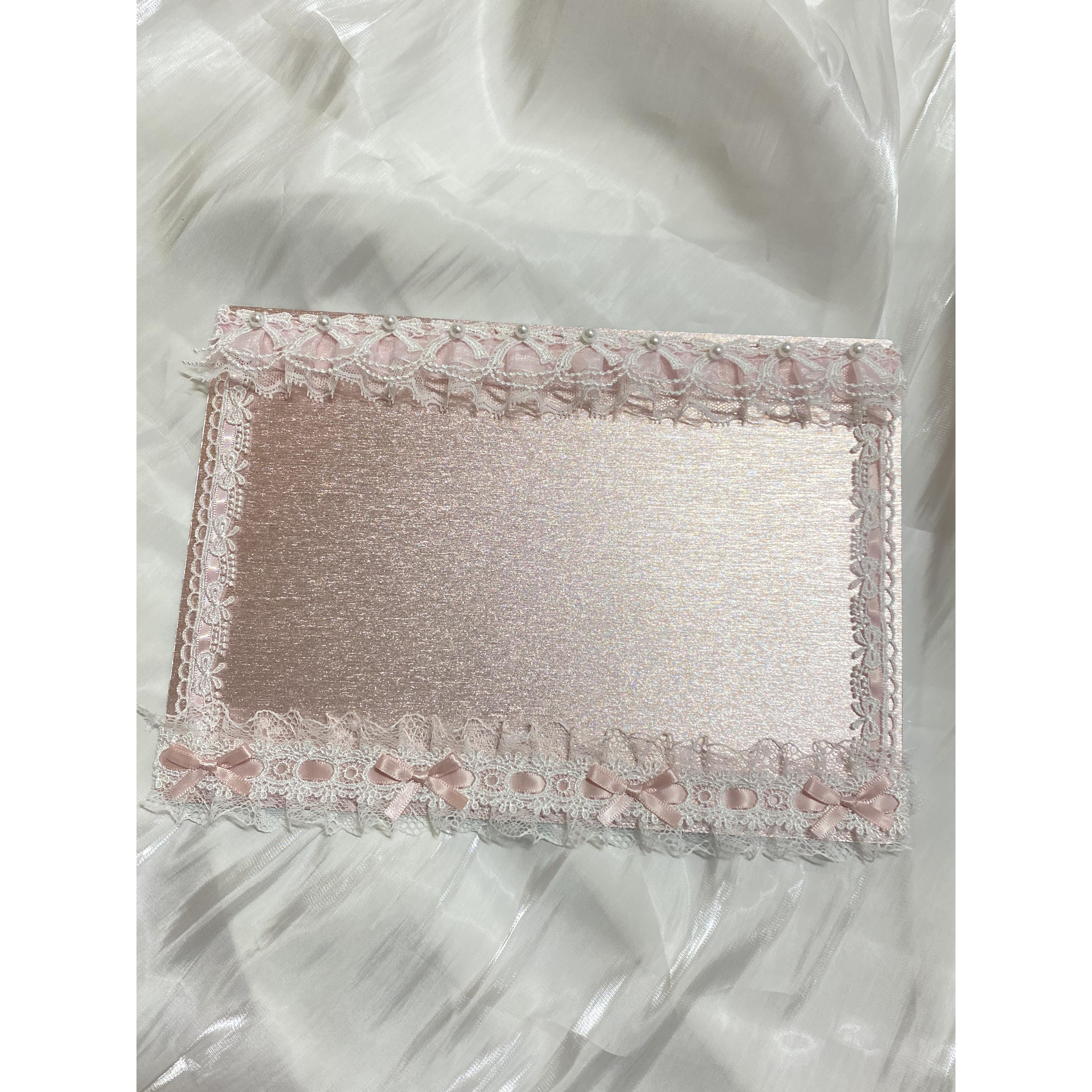 现货成品蕾丝蝴蝶结丝带痛粉色痛板扎板B5痛包装饰吧唧托小卡谷美