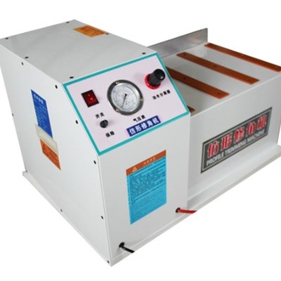Woodworking fillet chamfering machine