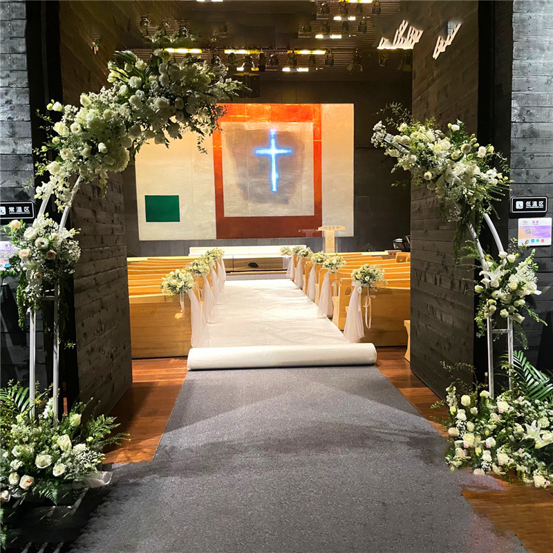 婚庆牛角们花艺拱门户外草坪婚礼羊角们鲜花拱门花架道具月亮门架